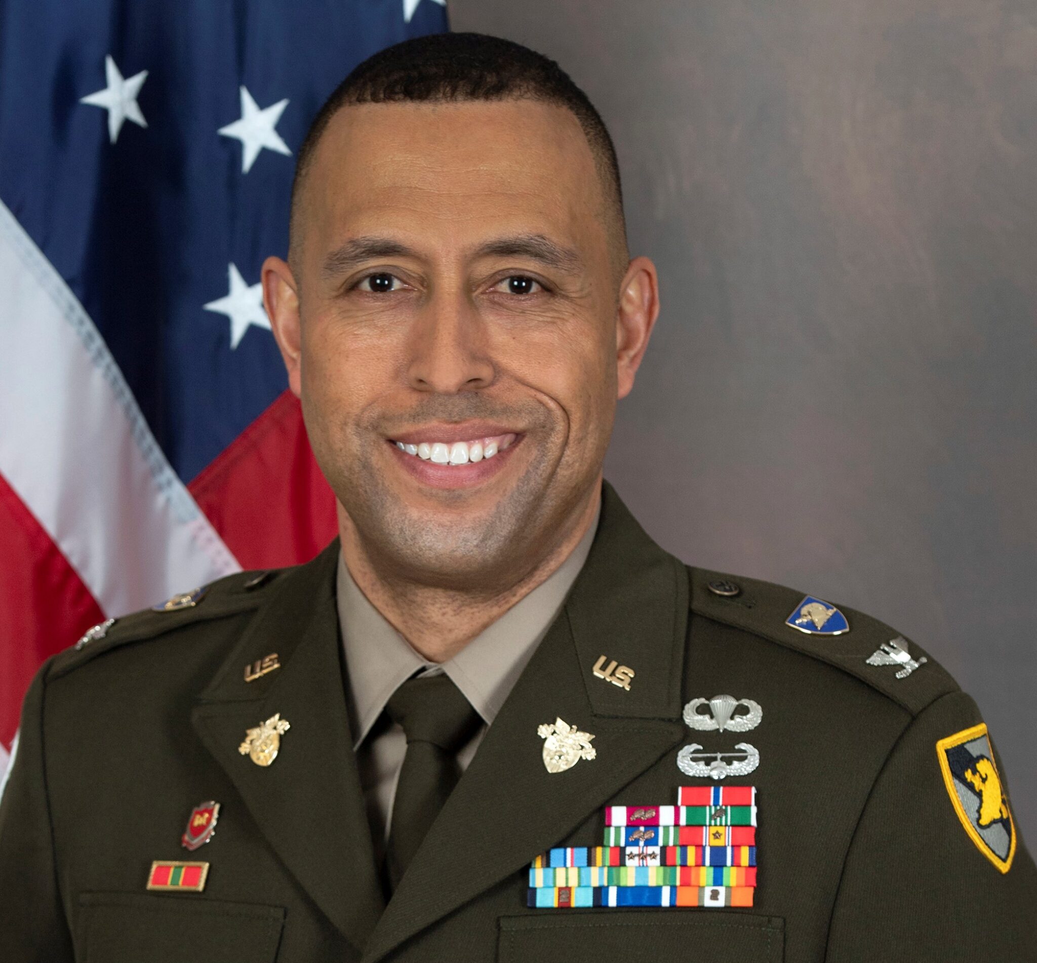 Aaron Hill - CECON 2025